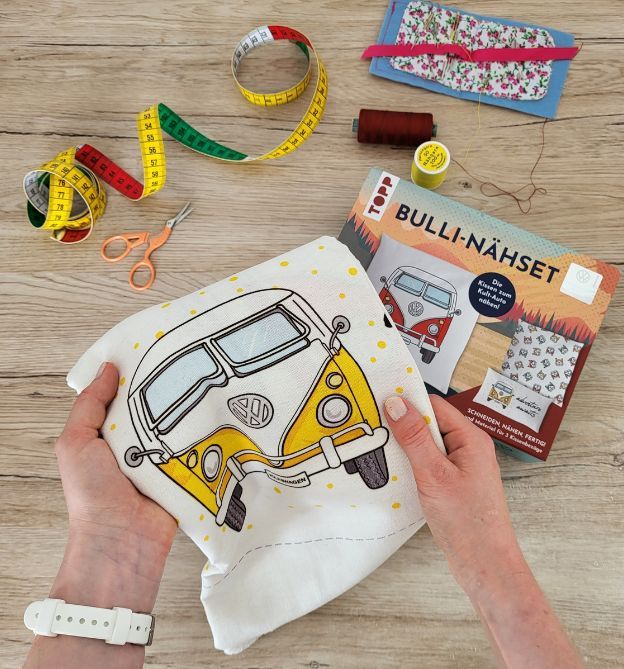 Nähset Kissenbezüge - VW T1 Bulli | Geschenkset für Näh-Anfänger bei TOPP